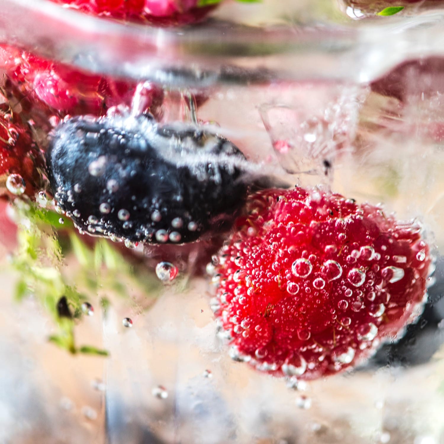 Icy Blue Raz - The Vapor Lab KC